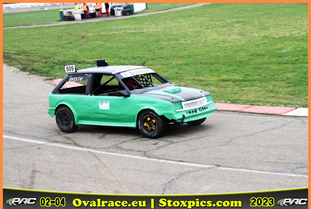 2. April PAC Lady Race & Bangerstox – Ovalrace Autospeedway