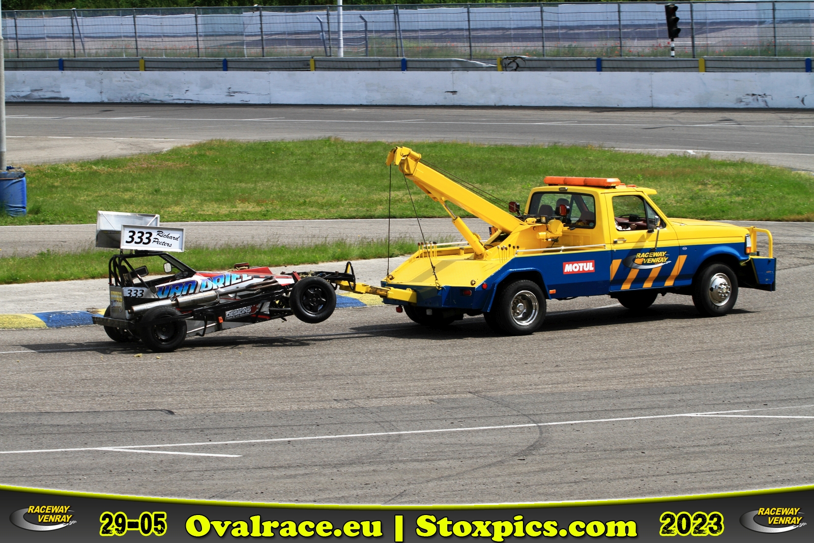 Pfingstracing Venray – Ovalrace Autospeedway