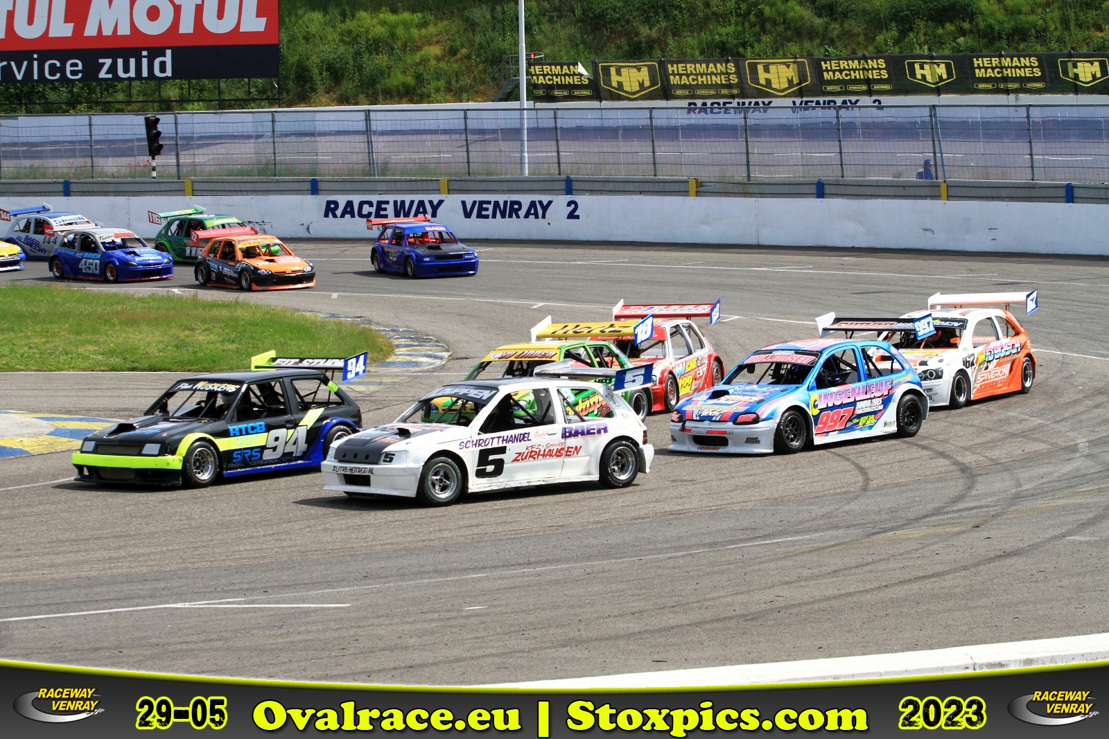 Pfingstracing Venray – Ovalrace Autospeedway