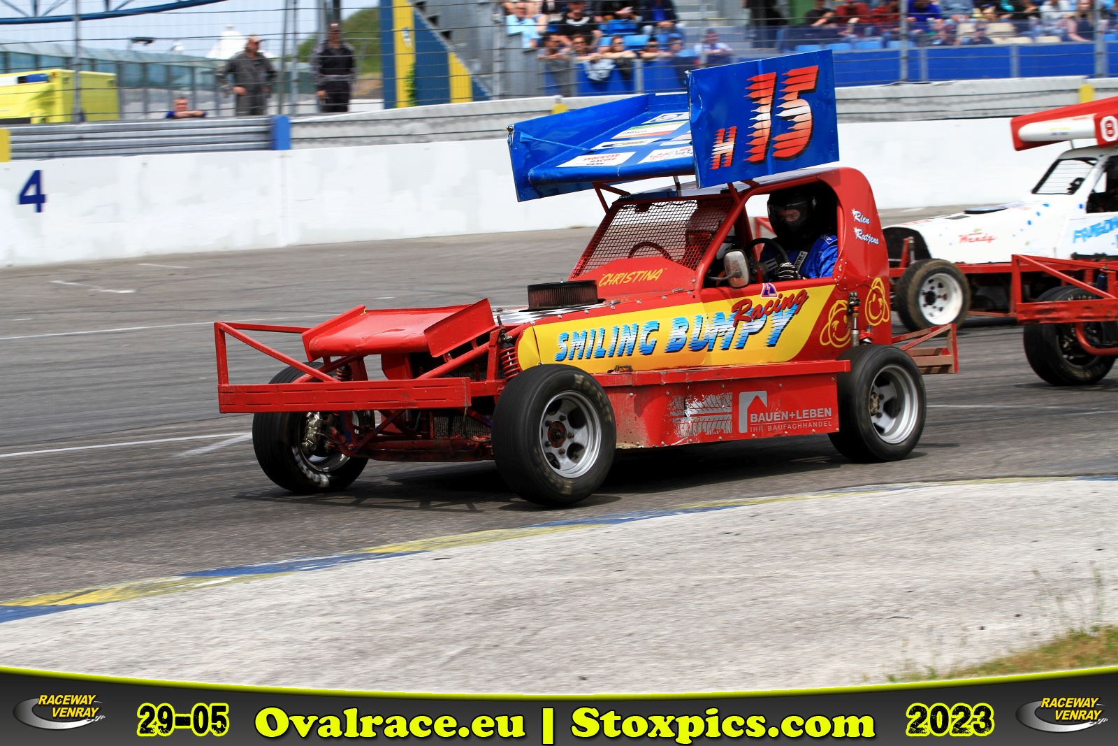 Pfingstracing Venray – Ovalrace Autospeedway