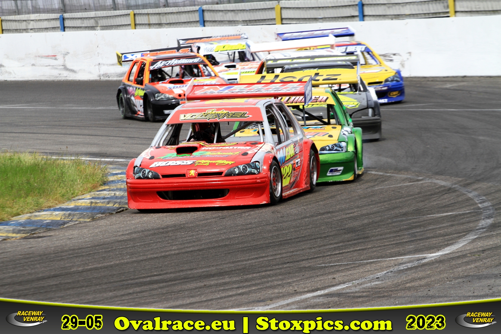 Pfingstracing Venray – Ovalrace Autospeedway